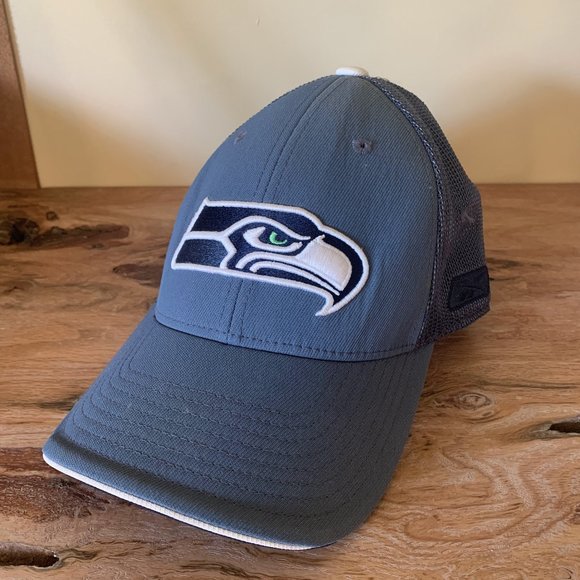 Reebok | Accessories | Throwback Seahawks Hat Early 200s Hasselbeck Era ...